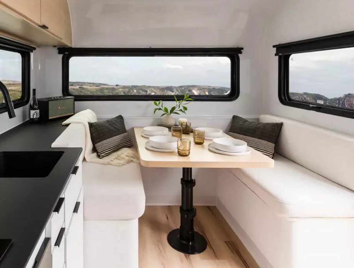 Aero Build Coast: Most Capable Off-Grid 'Smart Home on Wheels'