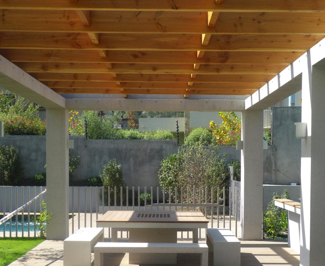 Ultimate Guide on How to Choose Perfect Pergola for Your Home