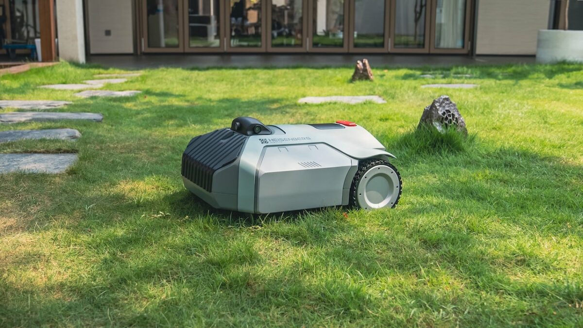 Heisenberg LawnMeister Robot Lawn Mower is a Leaf Blower too