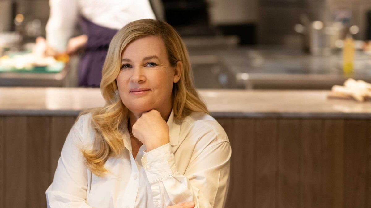 "Three-Michelin-Star" Female Chefs Revolutionizing Culinary World