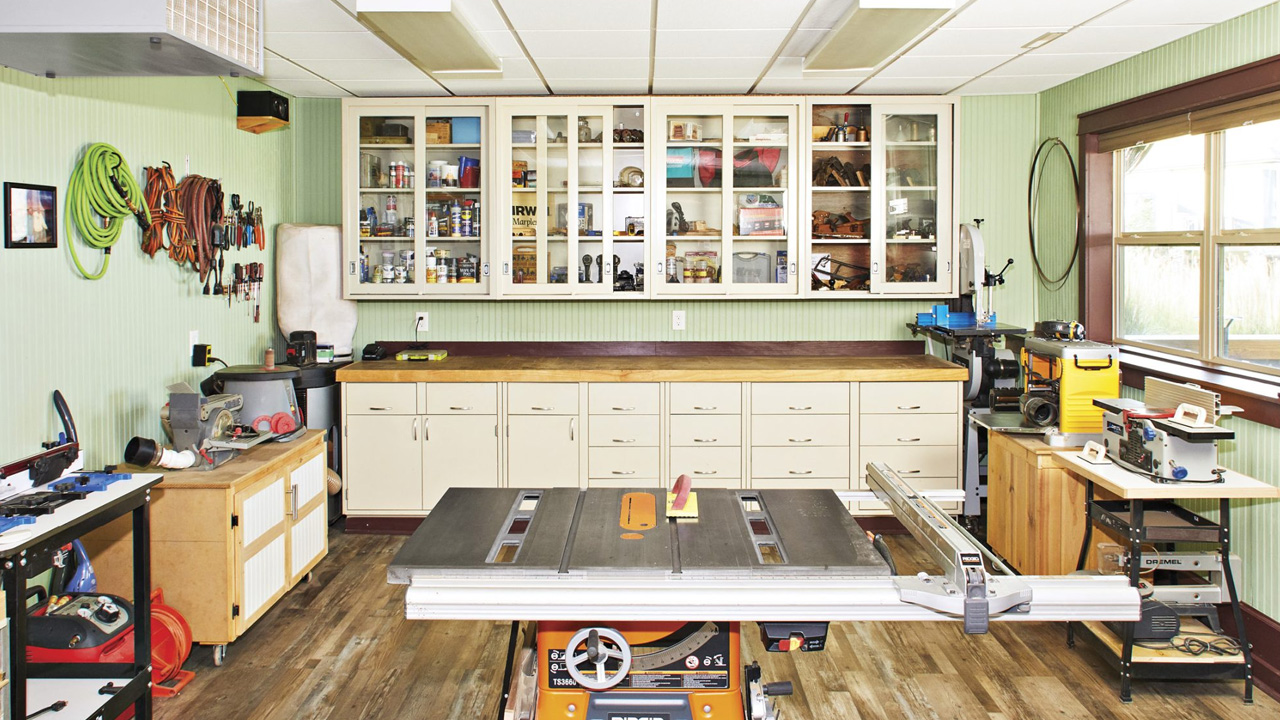 10 Amazing Man Cave Ideas You Might Have Overlooked