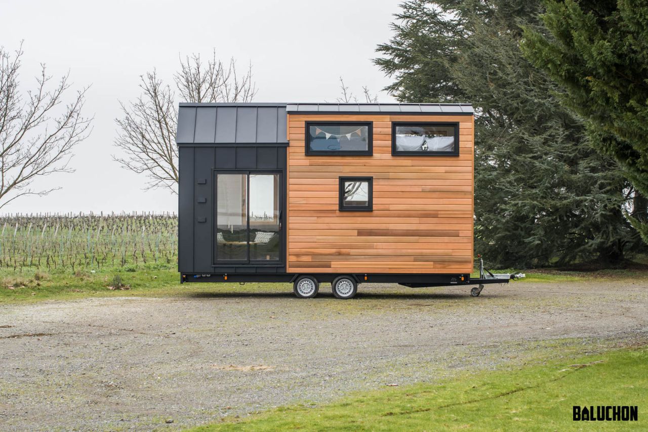 Kejadenn Tiny House has Two Bedrooms on the Same Loft