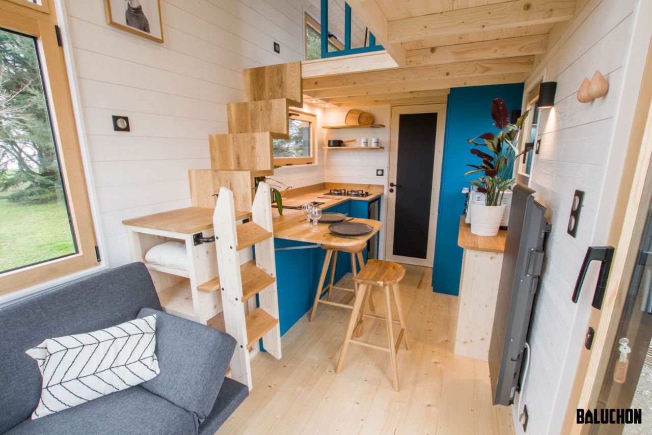 Kejadenn Tiny House has Two Bedrooms on the Same Loft
