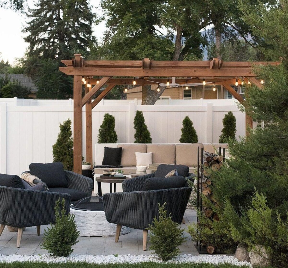 Best Wooden Pergola Designs to Turn Your Outdoors Into an Oasis