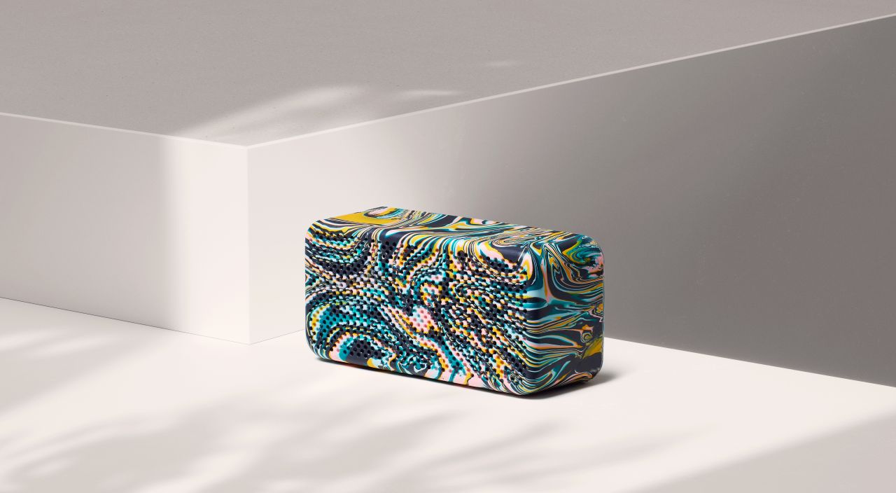 Gomi Portable Speakers Sport Marbling Texture of Recycled Plastic