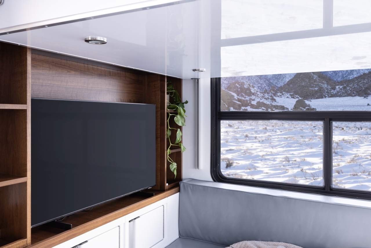 All-Electric HD PRO Travel Trailer Comes With Dual Solar Awning