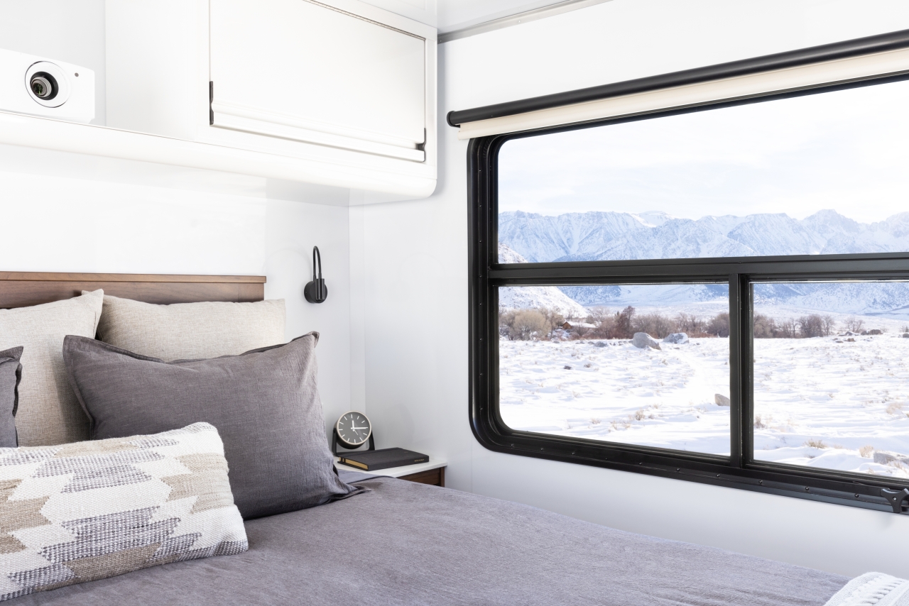 All-Electric HD PRO Travel Trailer Comes With Dual Solar Awning