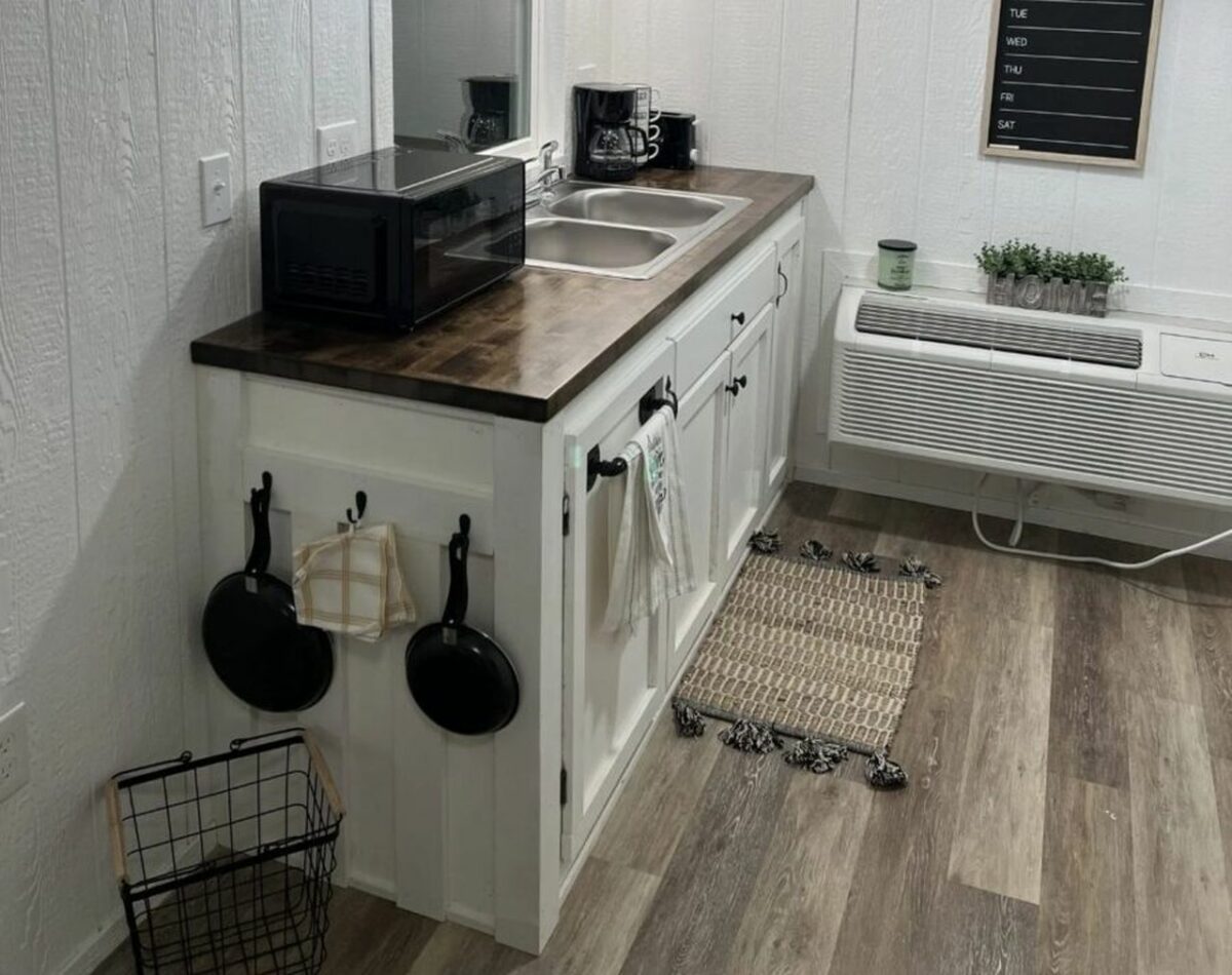 The Georgia Tiny House With Farmhouse Vibe has Twin Lofts