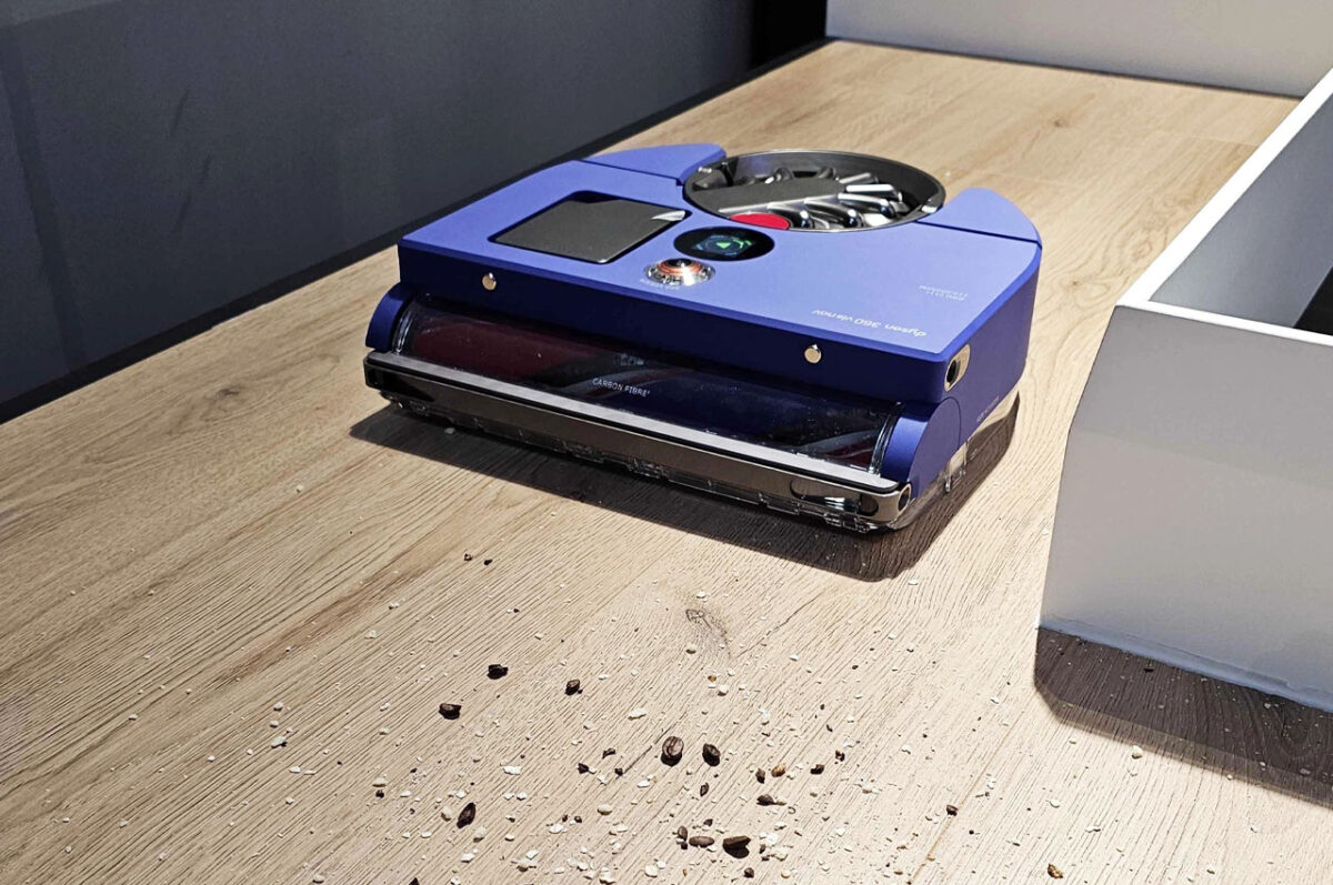 360 Vis Nav Emerges as the Most Powerful Vacuum Cleaner