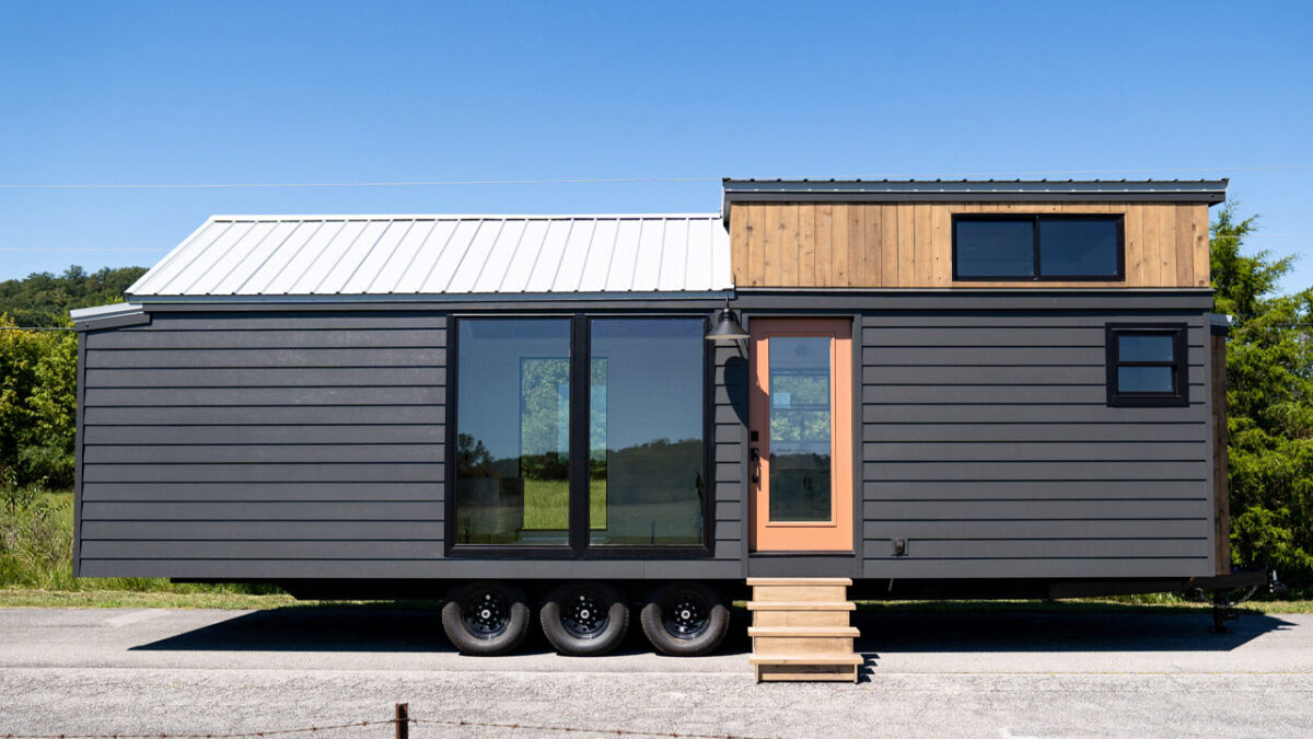 Etowah is a Flexible Tiny House Perfect for Empty-Nesters