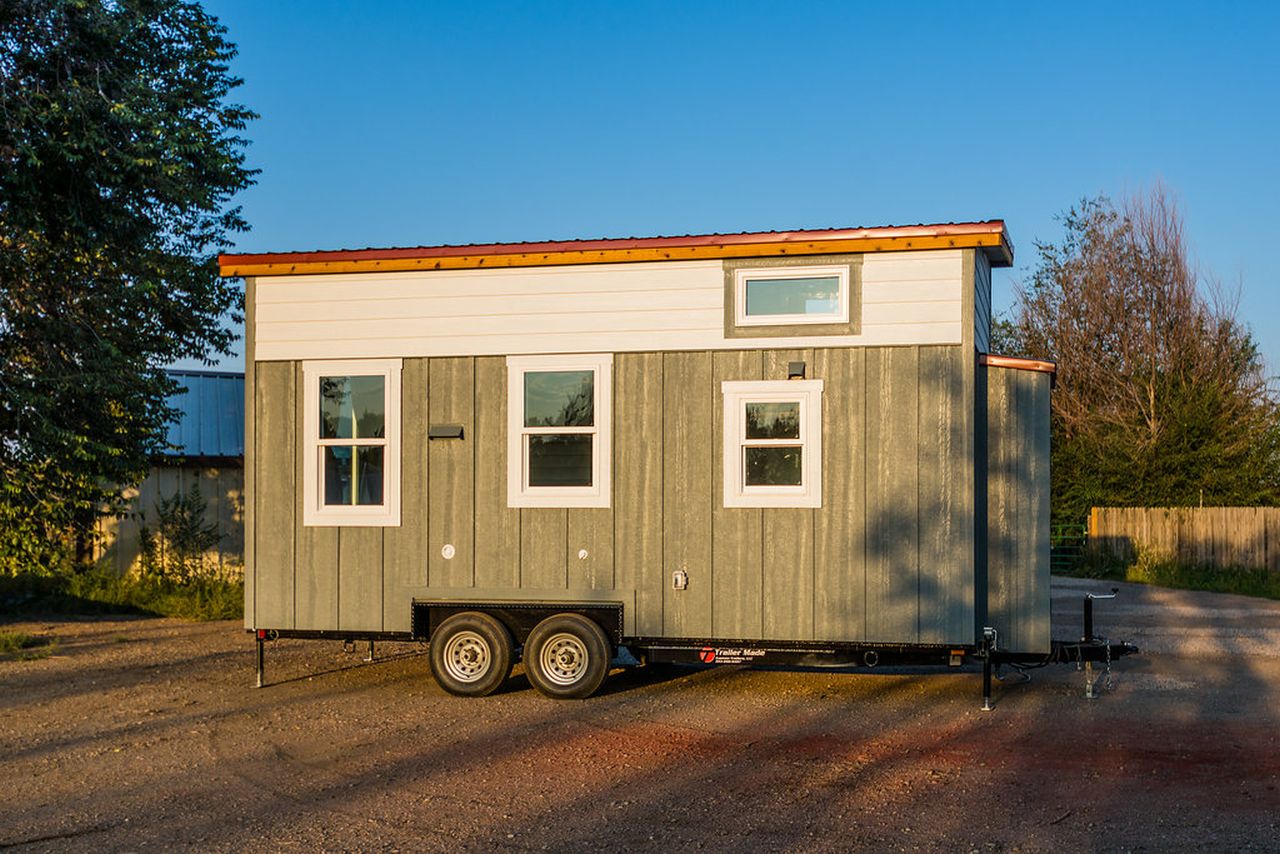 Julia’s 20′ x 8′ Tiny Home is Colorful & Space-Conscious Dwelling