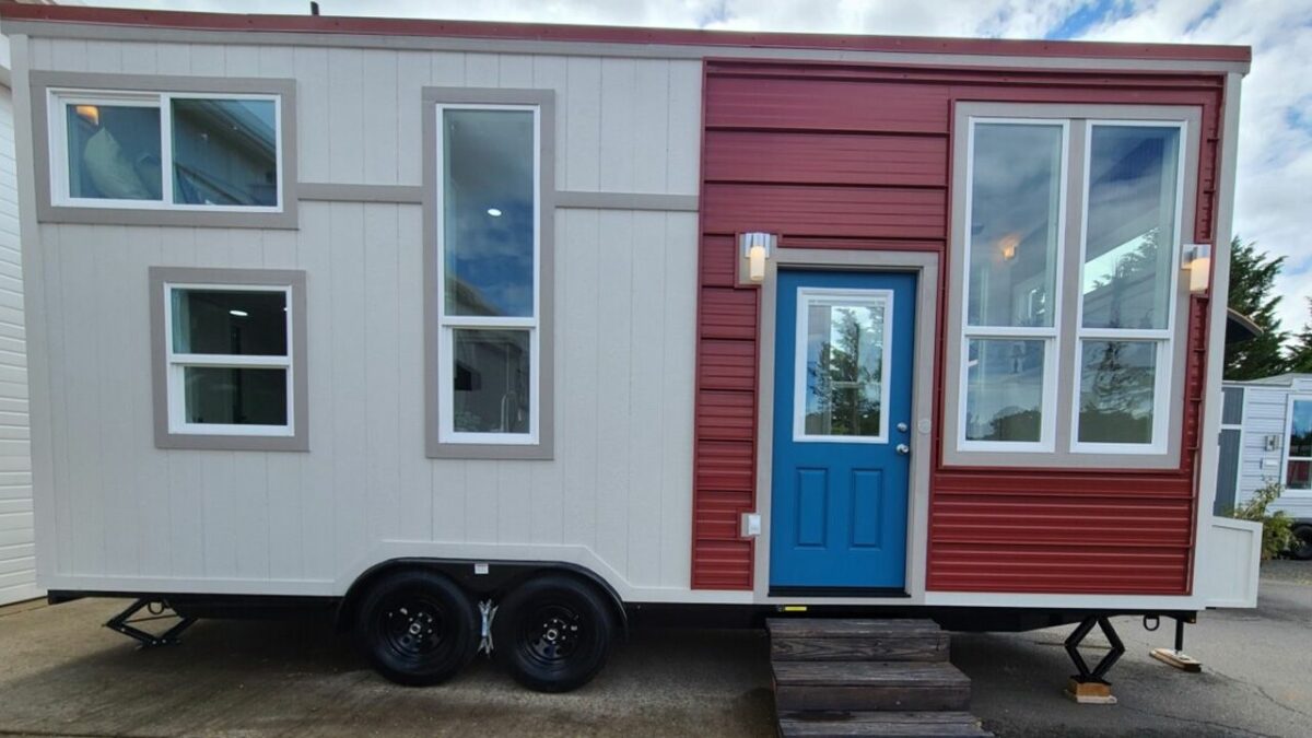 Pyramid Peak Tiny House on Wheels Features Gorgeous Interior