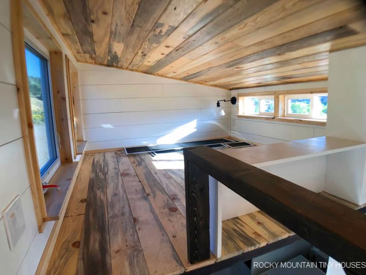 Timberwolf Tiny House Features Drop-Down Bed and Dog Kennel
