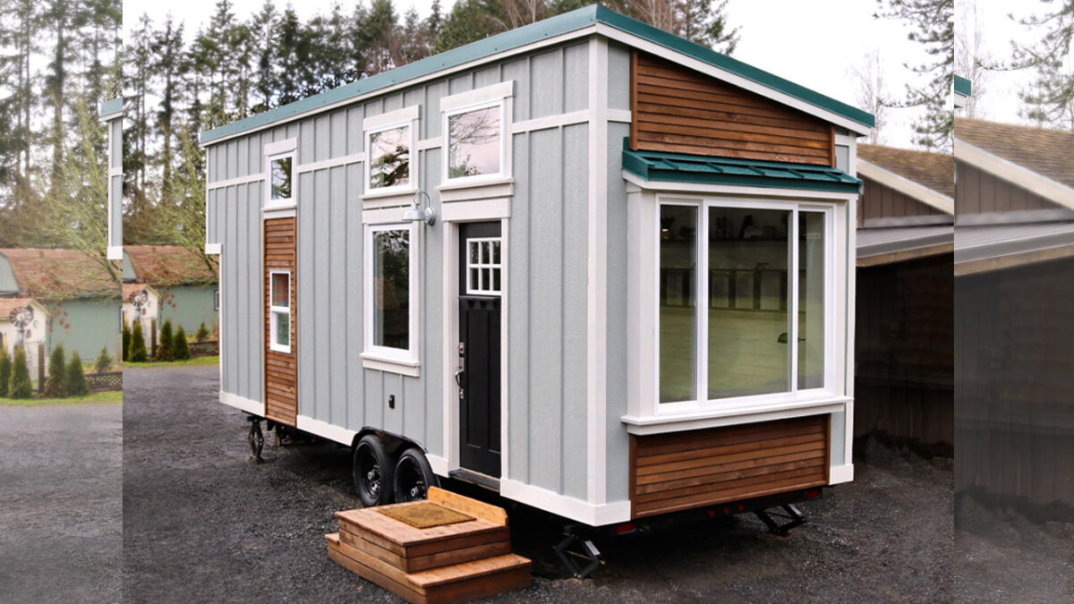 Welcome to Writers Retreat, a Tiny House for the Creative Minds