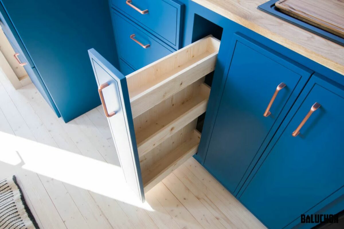 Yggdrasil Tiny House by Baluchon Boasts Gorgeous Interior