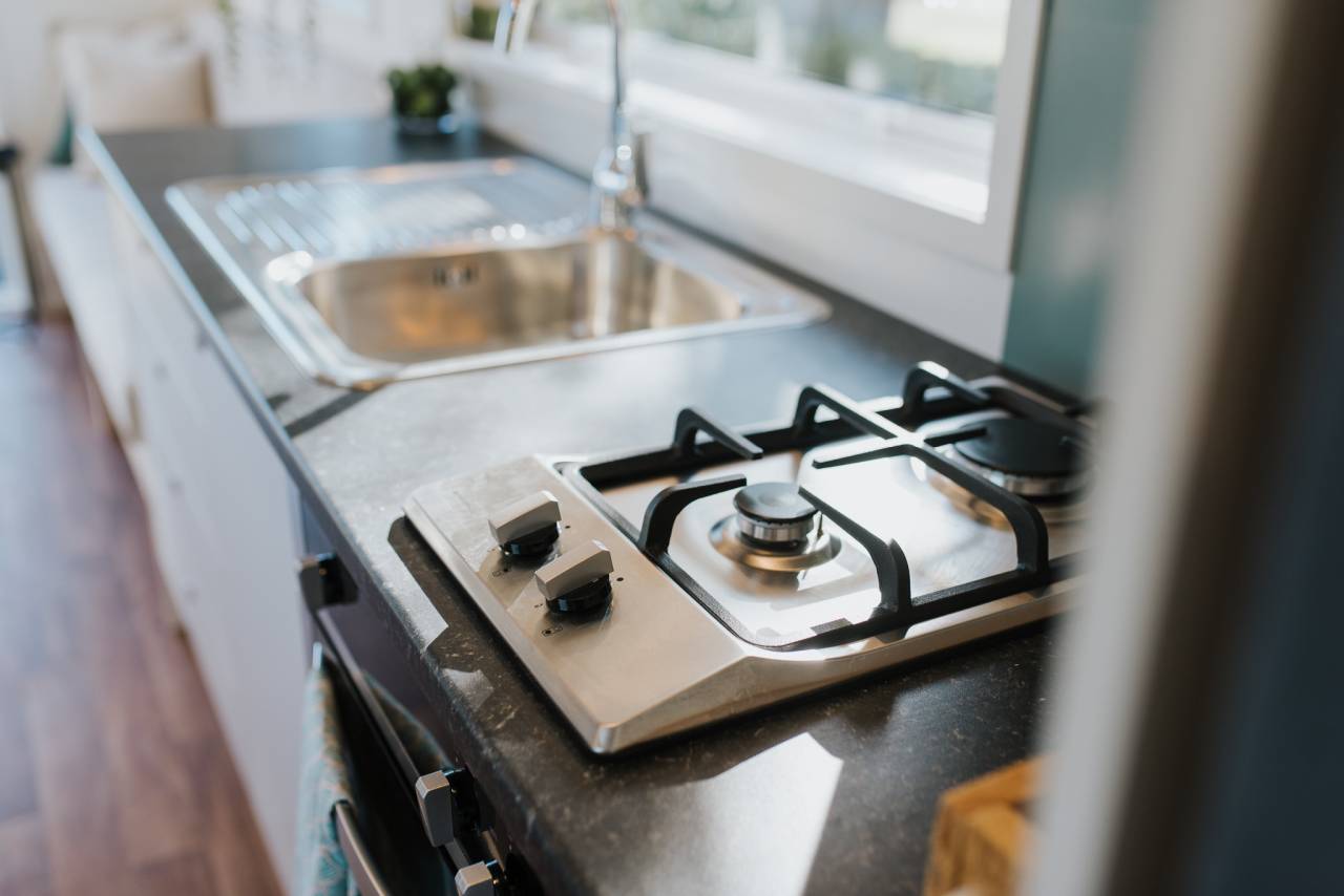 Bitser Tiny House Utilizes Leftover Materials in Construction