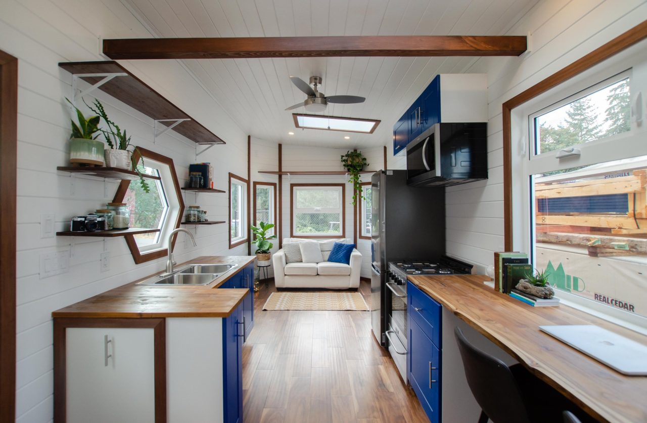 Cat-Friendly Northern Flicker Tiny House Boasts a Bay Window