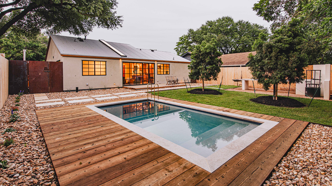Plunge Pool: Popular Upgrade Your Home Needs This Summer