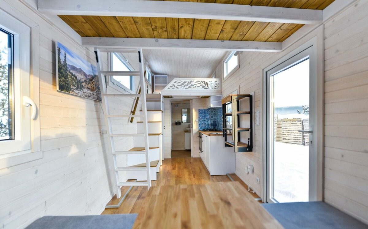 Tiny House With 2 Sleeping Lofts to Sleep 6 is Vagabond’s Haven