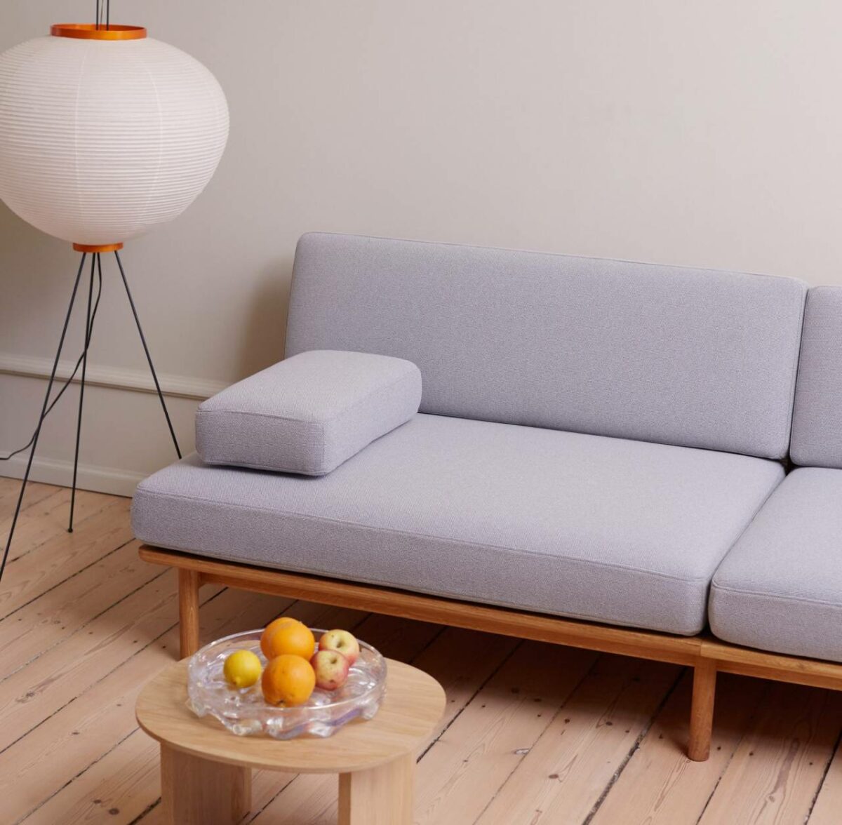 Spoke Sofa Boasts Innovative Design for Repair and Sustainability