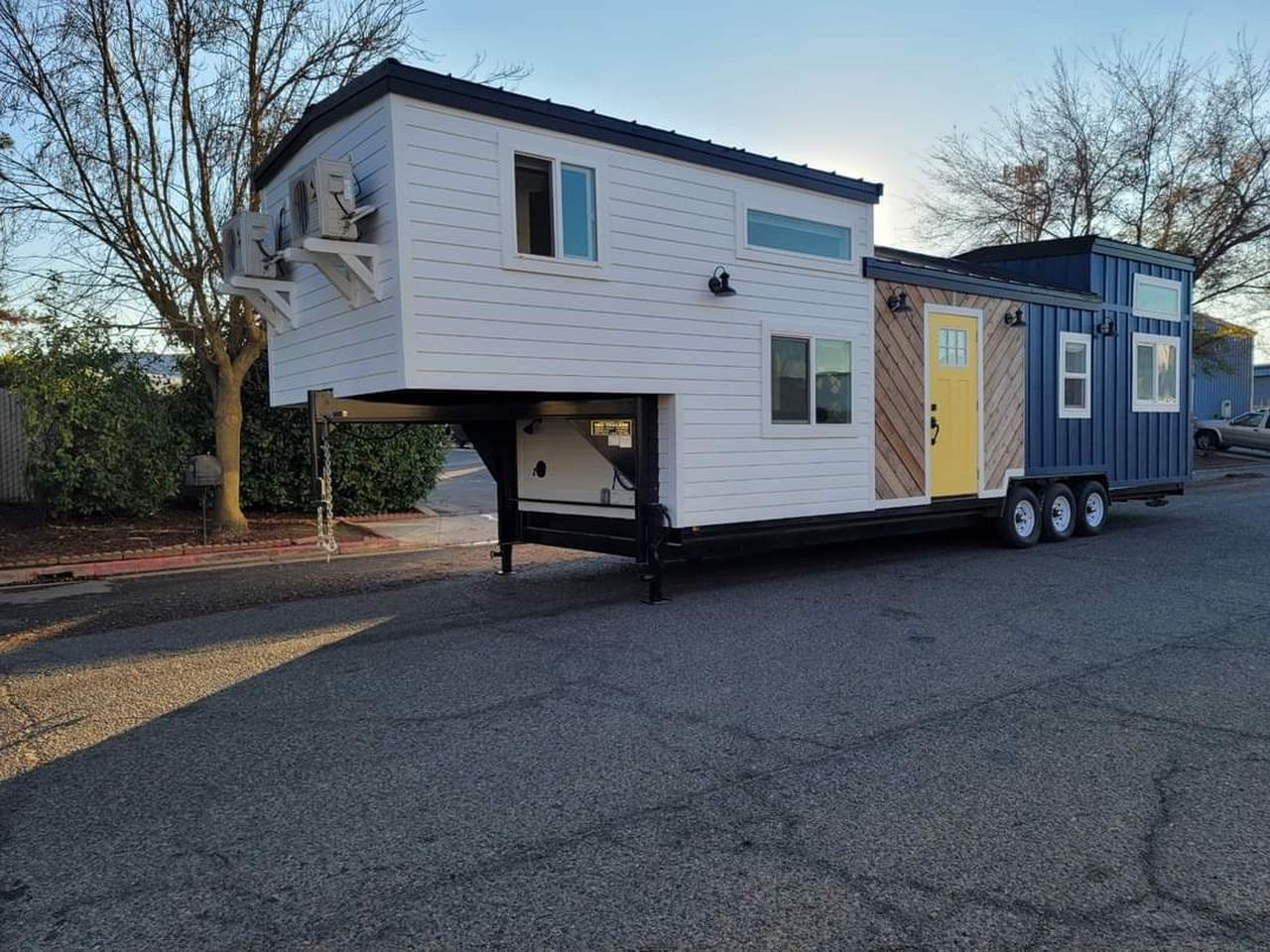 Brazilian Manor Tiny House has Lavish Interior With 3 Bedrooms