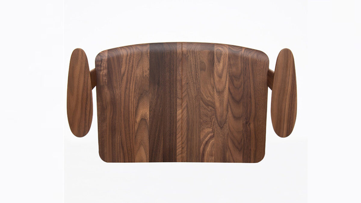 This Japanese Armchair Without Backrest is Made for the Elderly