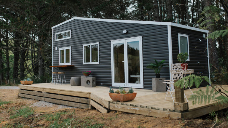 Cherry Picker Tiny House With Large Loft Feels Open & Spacious