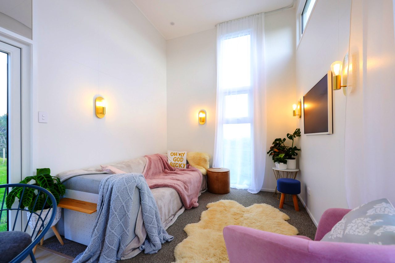 Mom Builds Tiny House to Counter New Zealand’s Rising Rentals