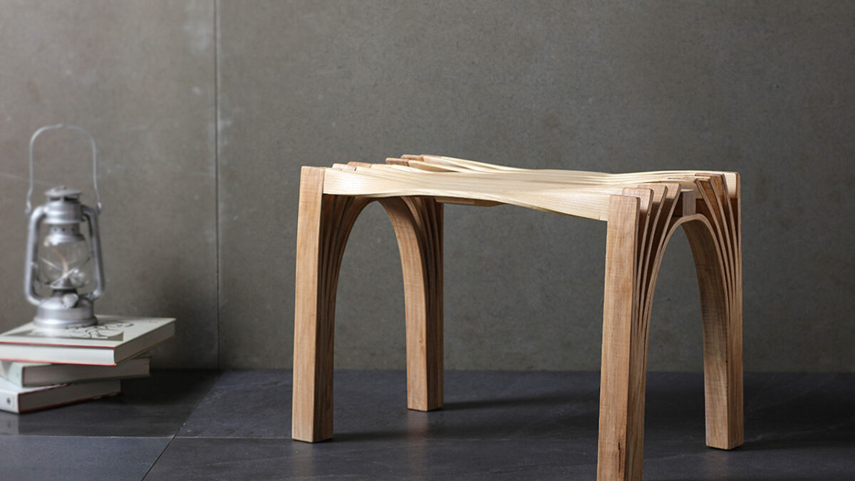 Unique Flip Chair Beckons to Undulating Movement of Grass