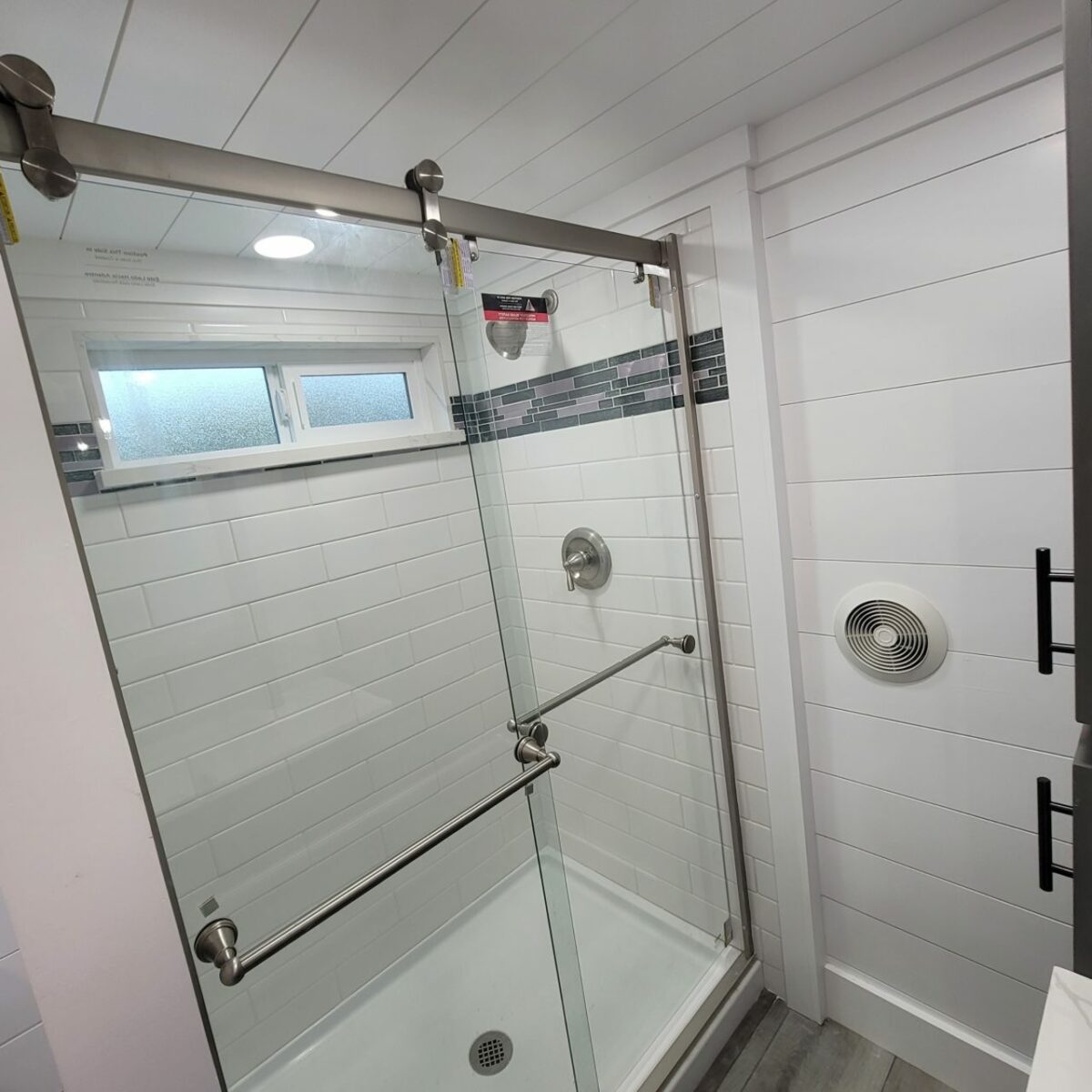 Hope Meadow Tiny House Has a Spacious Interior & Rooftop Deck