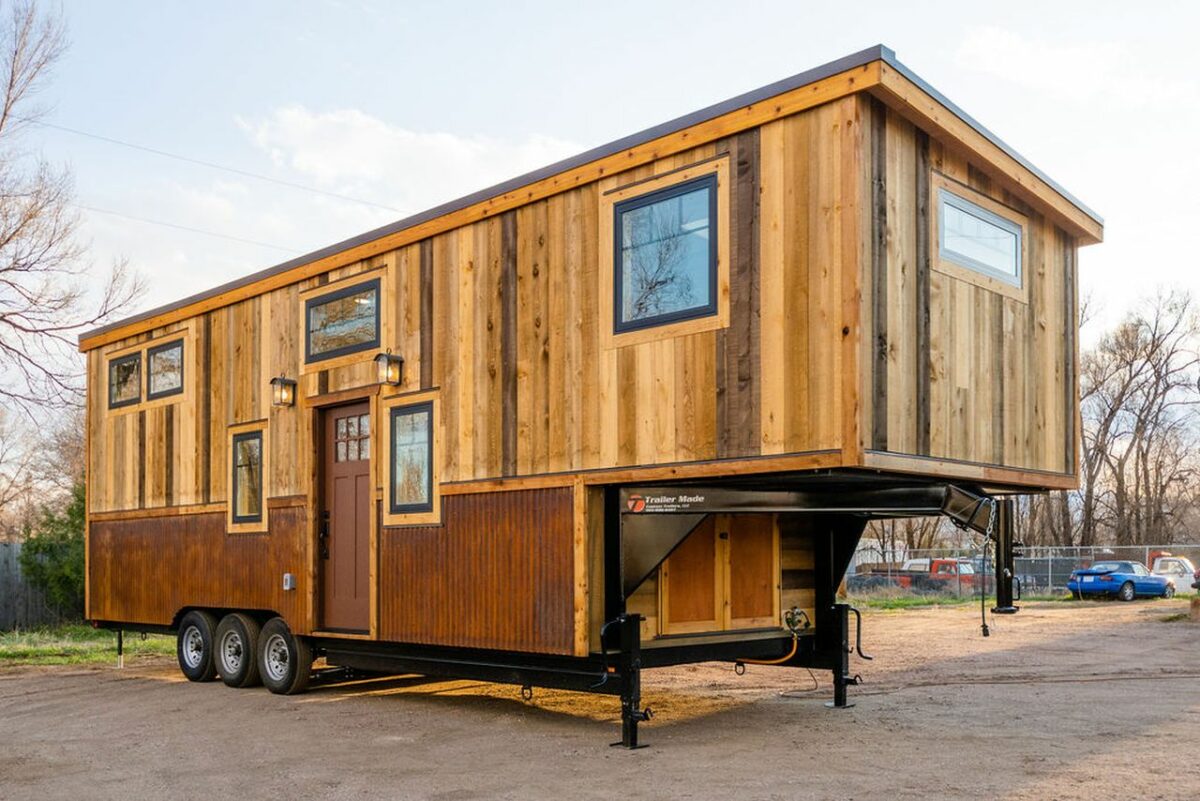 Ross's Tiny House Features Dual Lofts and a Rooftop Patio