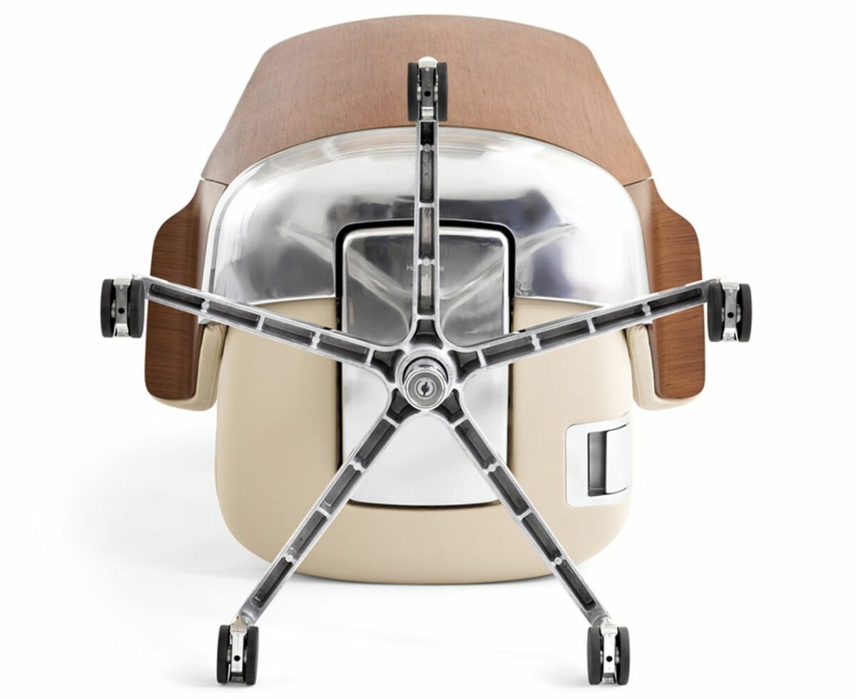 Humanscale Summa Executive Chair is Epitome of Versatile Luxury