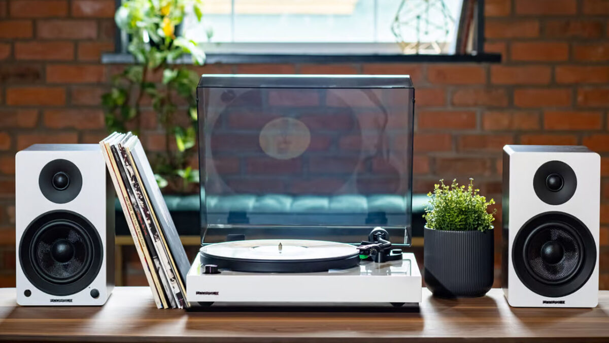 Fluance’s RT81+ Elite High Fidelity Vinyl Turntable Comes for $300