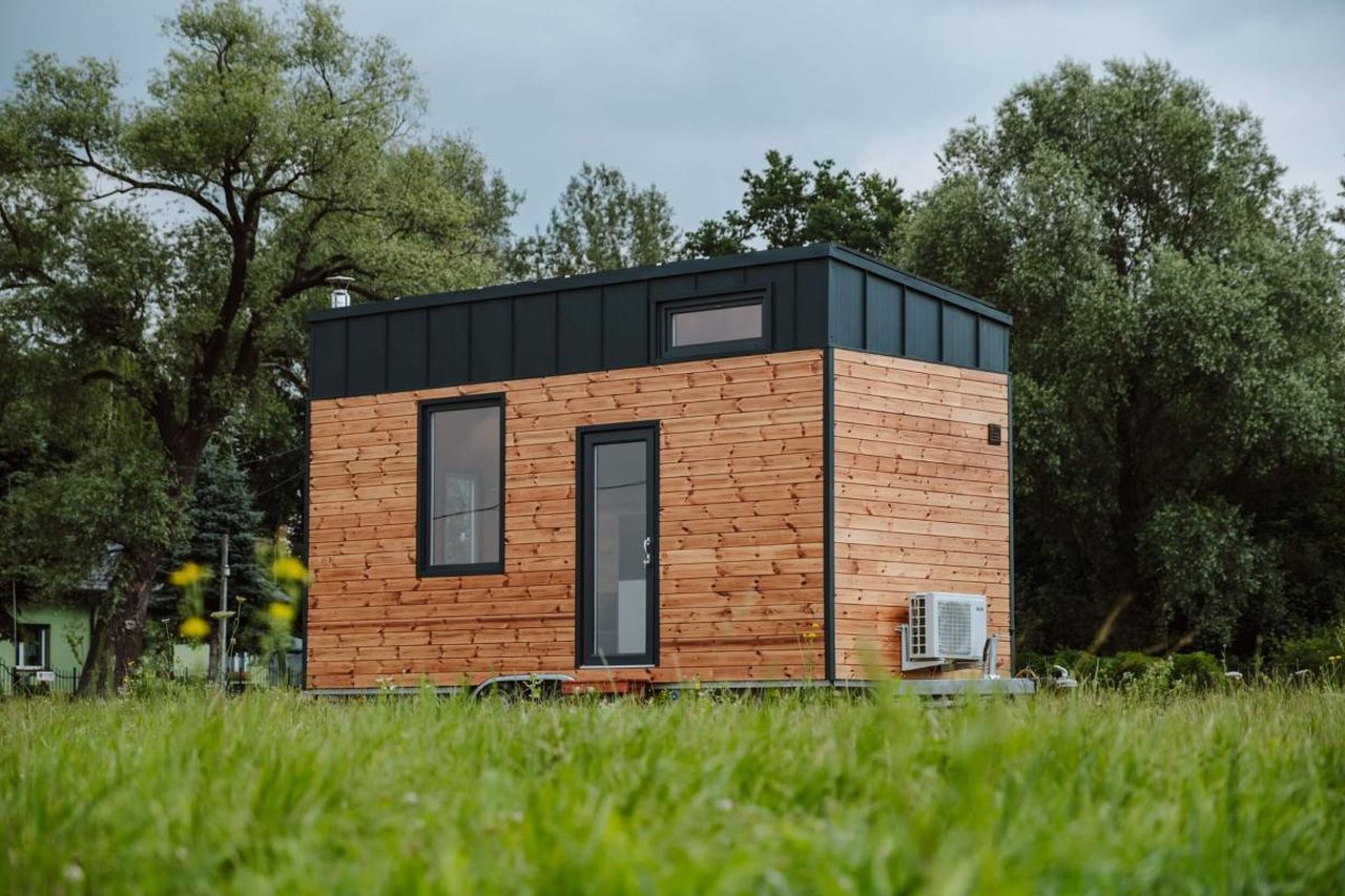 German Vaalserberg Tiny House is a Paragon of Maneuverability