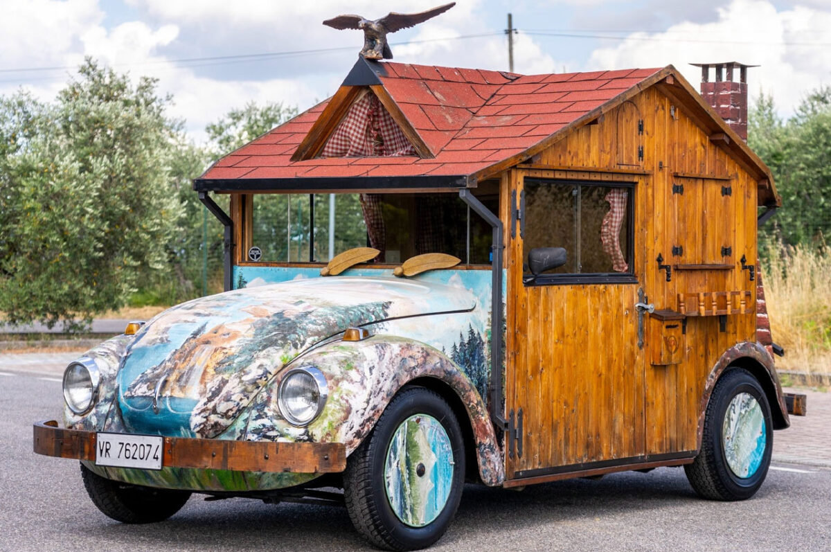 A 1970 Volkswagen Beetle is now Tiny House Called Holzhaus