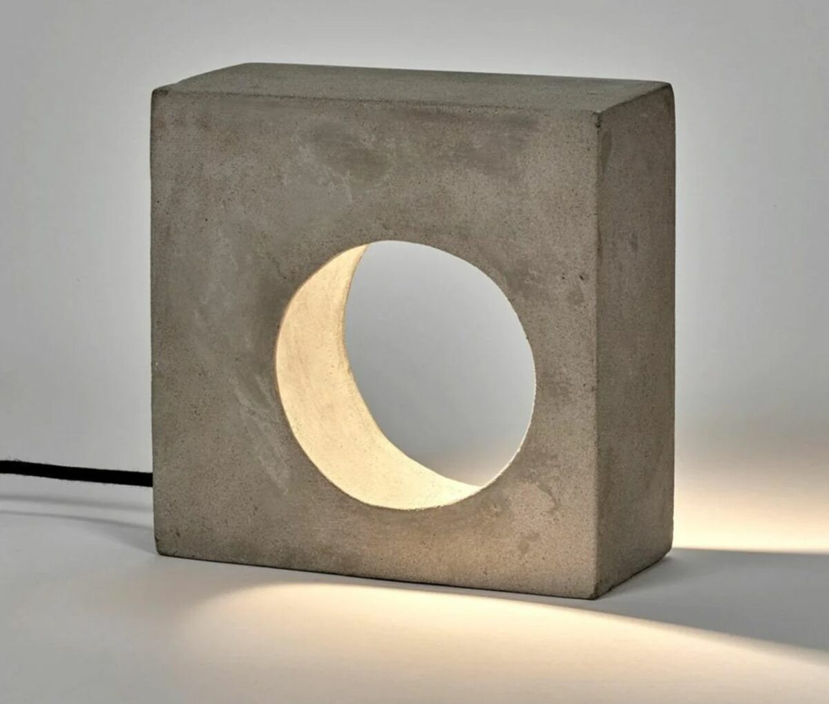 17 Concrete Decor Ideas for Modern Homes