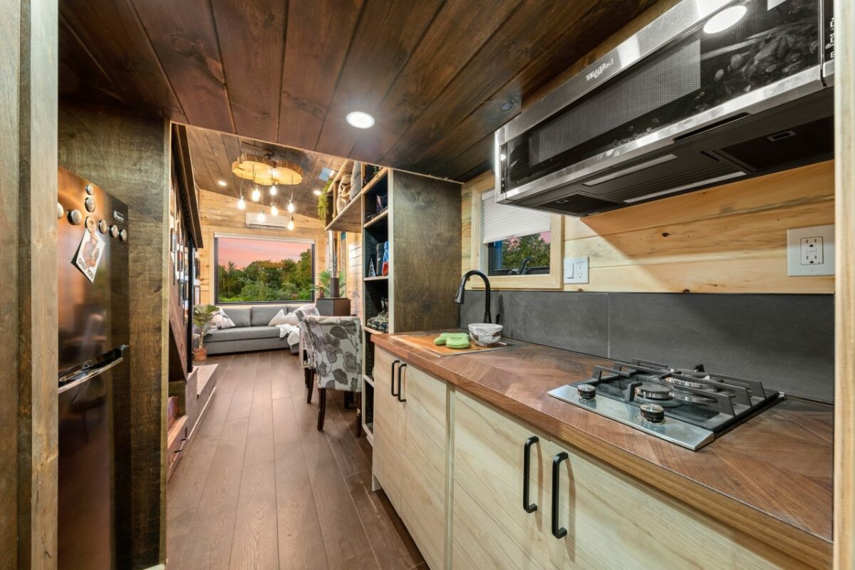 National Park Tiny House With Rooftop Deck is Adventurer's Dream
