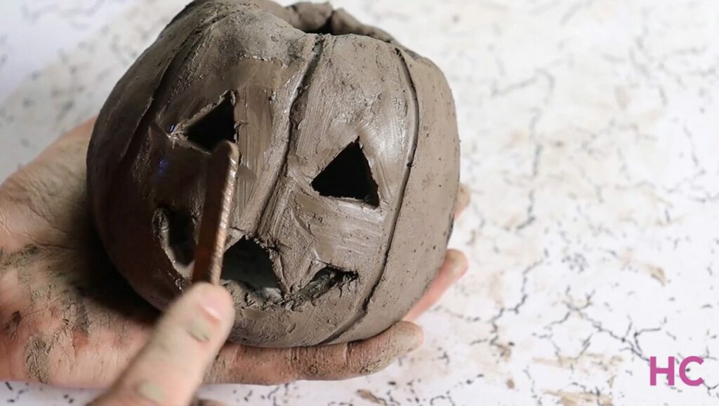 How to DIY Clay Jack-o’-lantern Candle Holder for Halloween