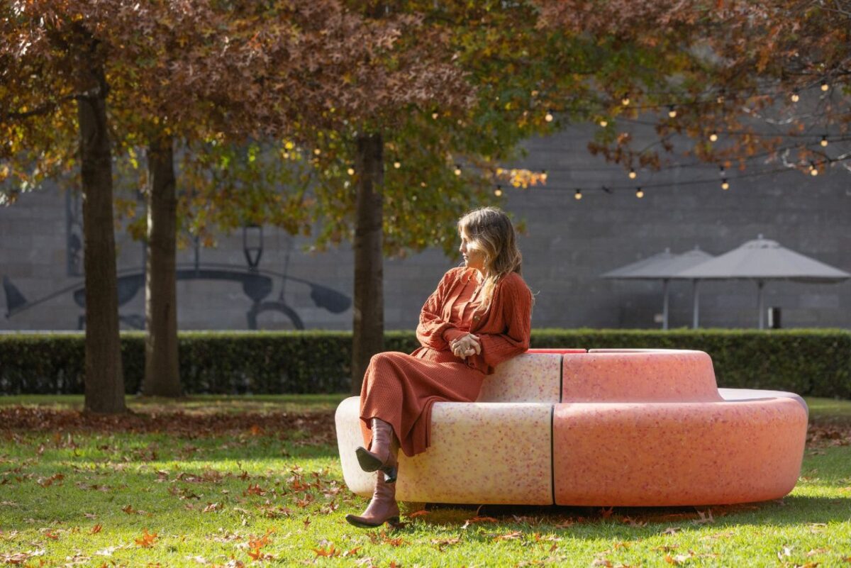 Interactive Solar-Powered Bench Spins to Cradle You in Park