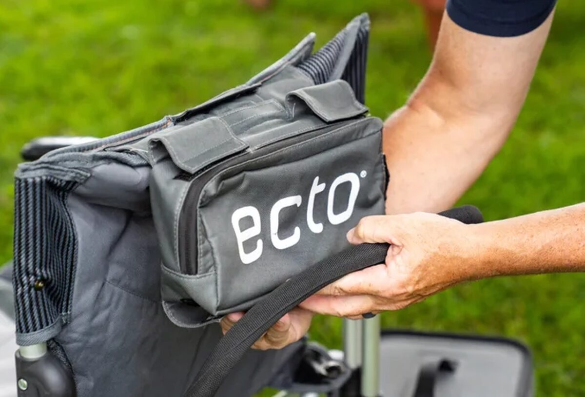 ecto Portable Outdoor Chair Stays Cool in Extreme Heat