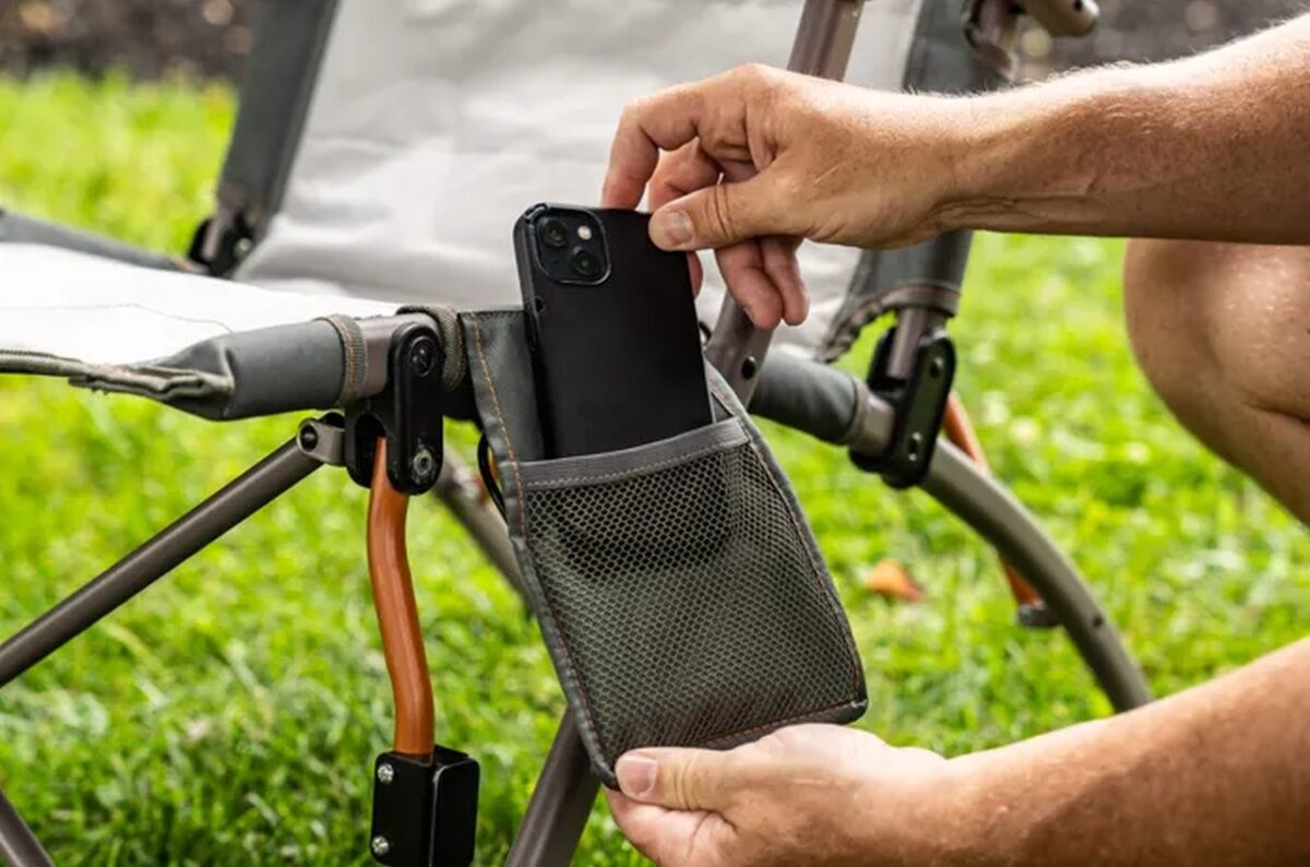 ecto Portable Outdoor Chair Stays Cool in Extreme Heat