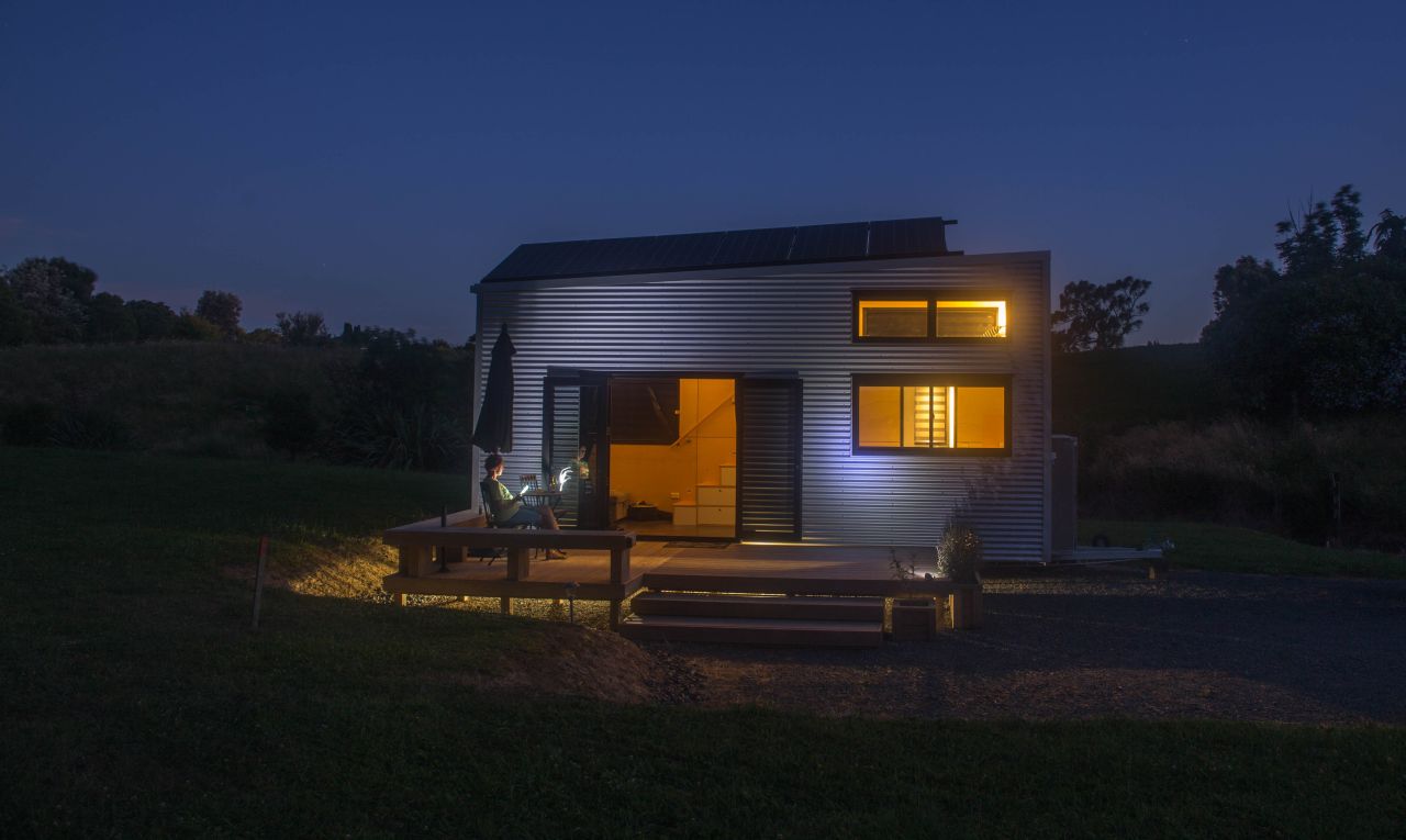 Boomer Tiny House is Cozy Off-Grid Dwelling for Millennials
