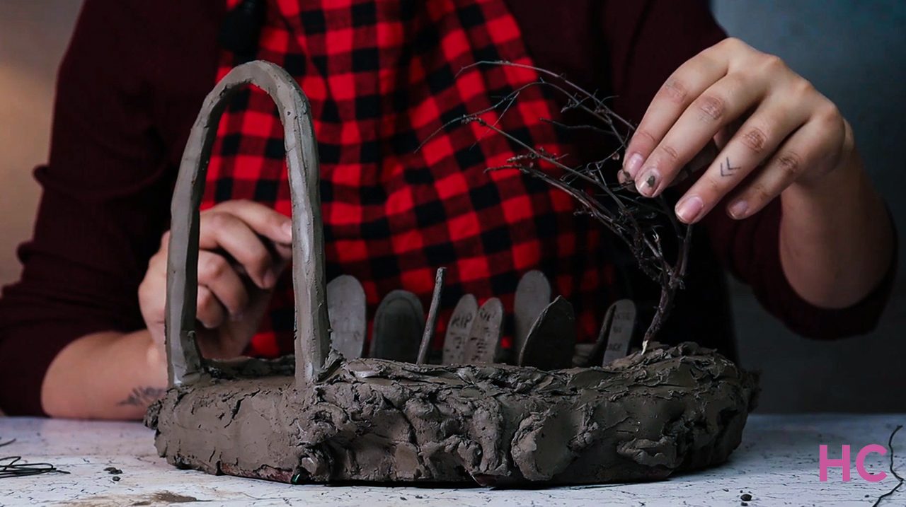 DIY Graveyard for Halloween Spooks Your Holiday Décor