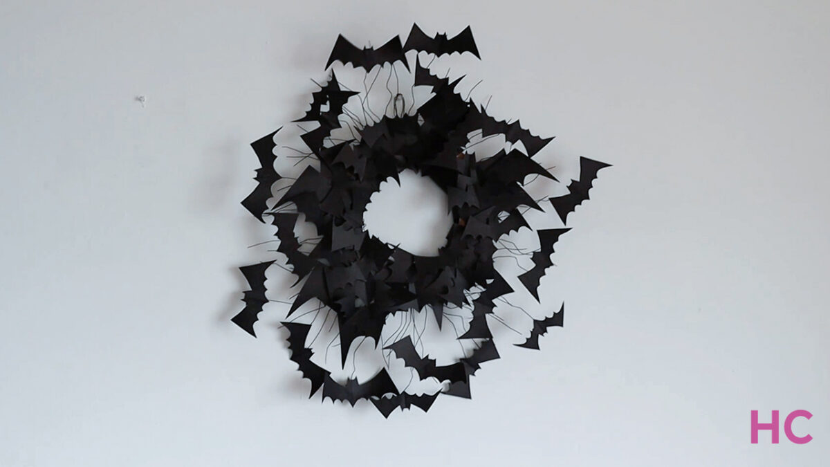 How to Make a Paper Bat Wreath for Halloween?