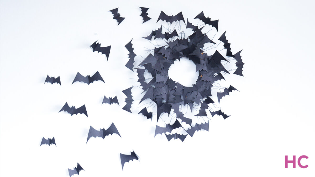 How to Make a Paper Bat Wreath for Halloween?