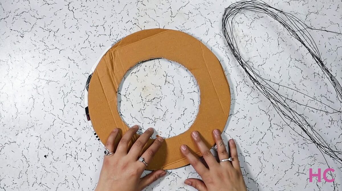 How to Make a Paper Bat Wreath for Halloween?