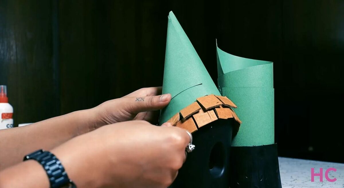 DIY Halloween Witch House From Upcycled Cardboard, Air Purifier