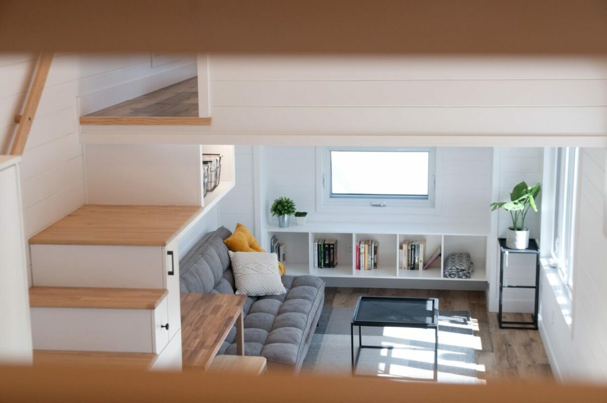 Ébène Tiny House Sleeps Five in 32 ft. Commodious Interior