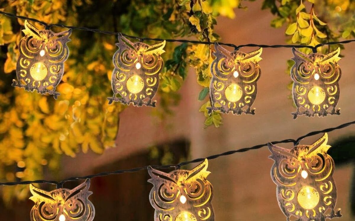 15 Halloween String Lights to Spook up Your House Decorations