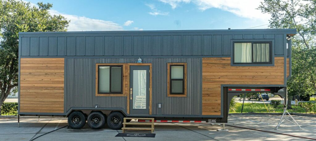 Wansley Tiny House Features a Bedroom with Walk-in Closet